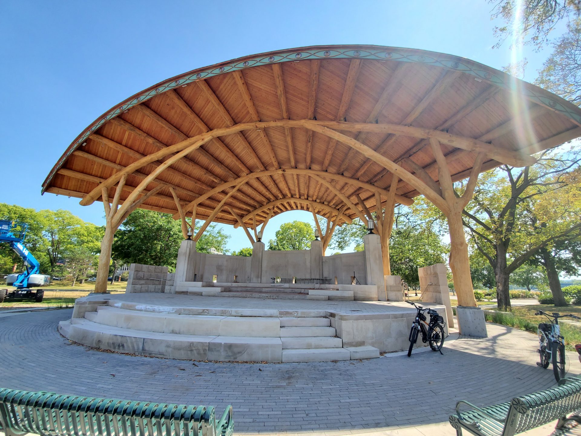 Moon Tunes and the new Bandshell - Mid-West Family La Crosse